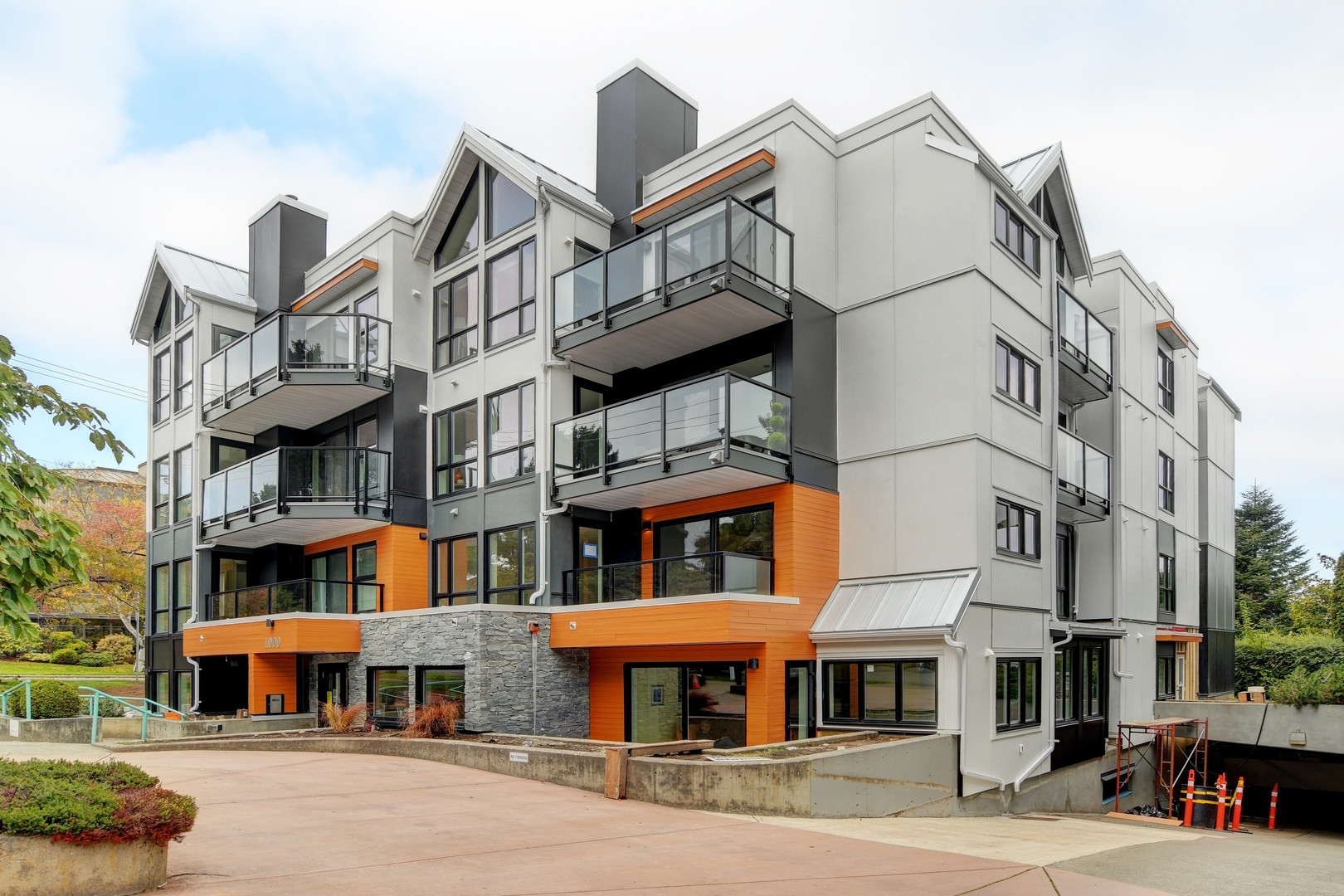 202 - 1000 Park Blvd - Matt Eide